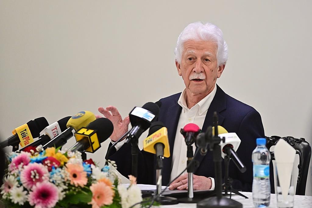 Acting PM Bérenger calls for full review of operations of Jet Prime Ltd