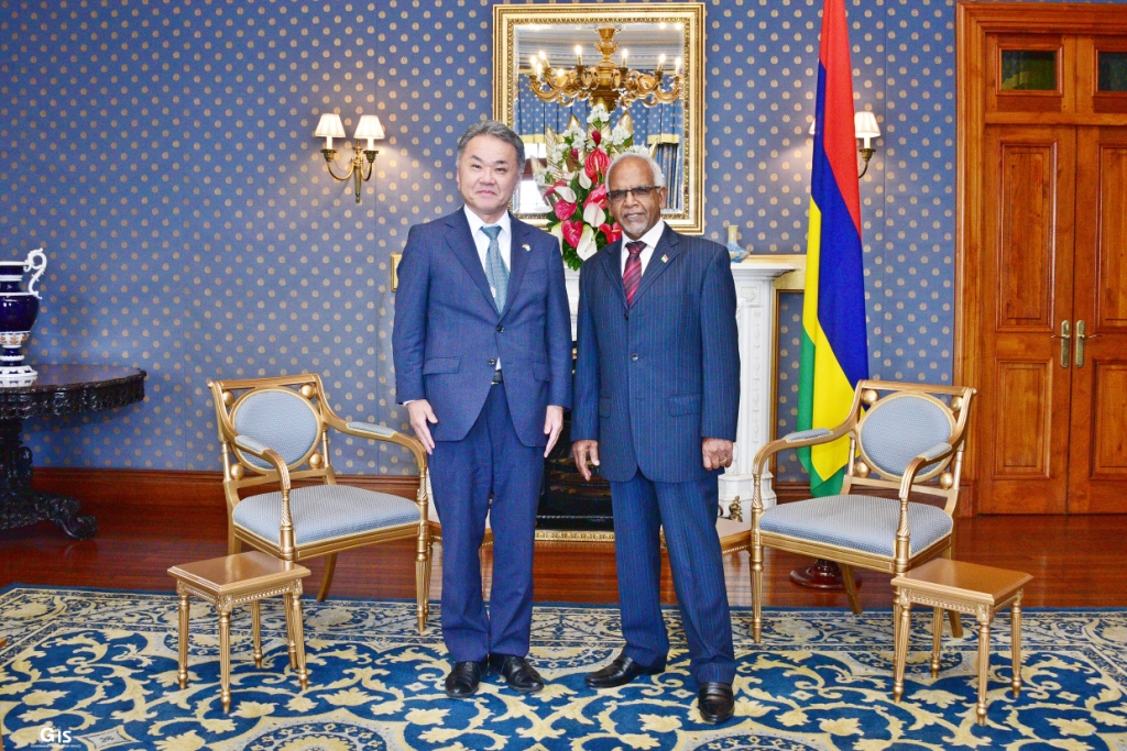 Ambassador of Japan to Mauritius pays courtesy call on President Gokhool