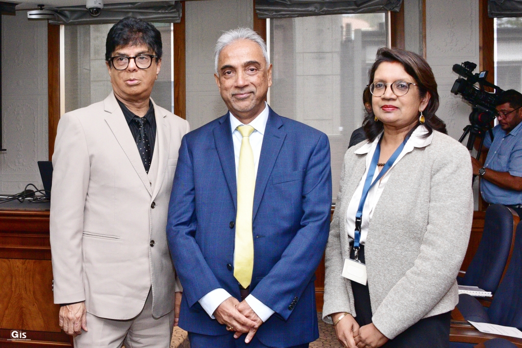 Bank of Mauritius hosts presentation on the Financial Crimes Commission ...