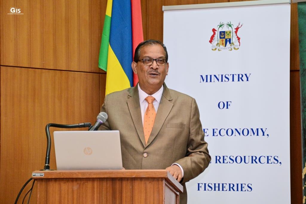 Blue Economy: Minister Maudhoo launches the National Blue Carbon Task Force