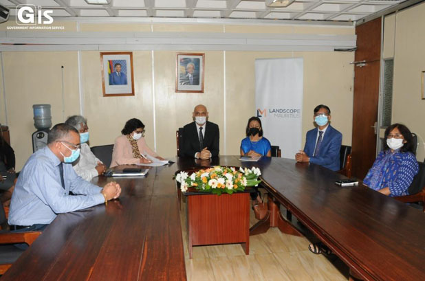 Côte d’Or projects: Health Ministry and Landscope (Mauritius) Ltd sign ...