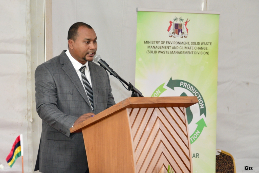 Circular economy: Minister Ramano inaugurates Composting Unit at SMF Vacoas