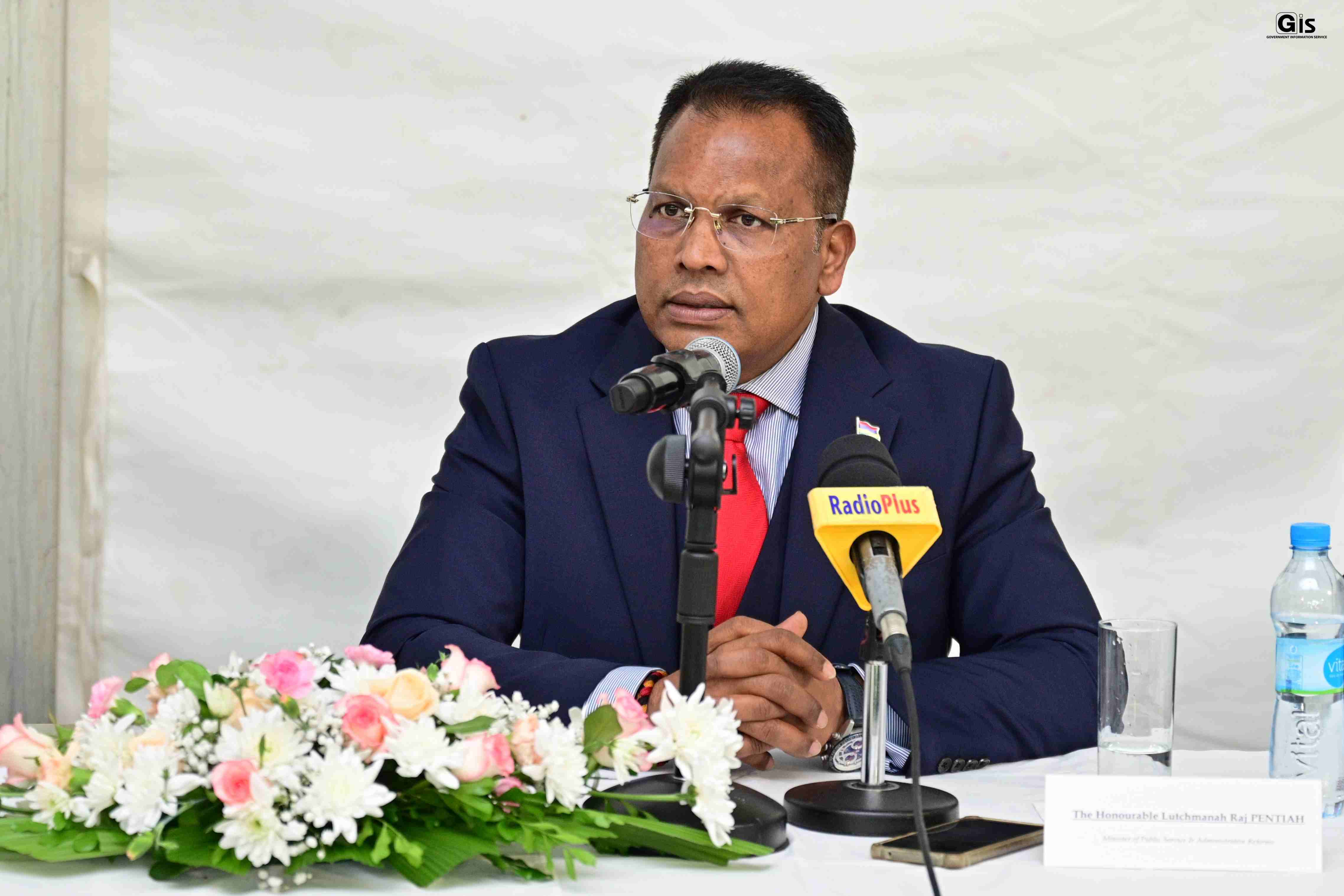 Civil Service Kermesse 2025: Minister Pentiah salutes role of public ...
