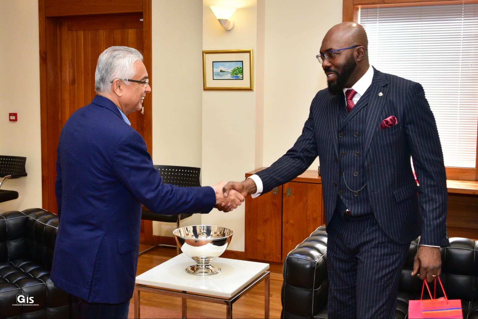 Consul-General of Ghana to Mauritius pays farewell call on PM