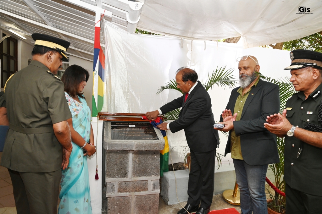 Fully equipped Dental Clinic inaugurated at Beau Bassin Prison