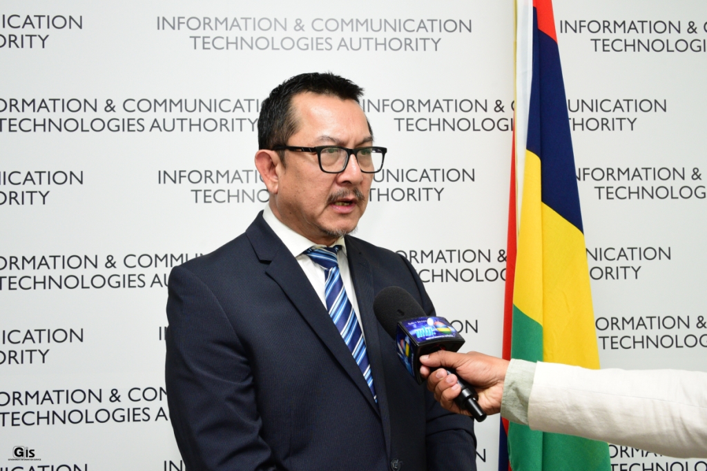Gambian Ministerial delegation visits ICTA and pays courtesy call on ...