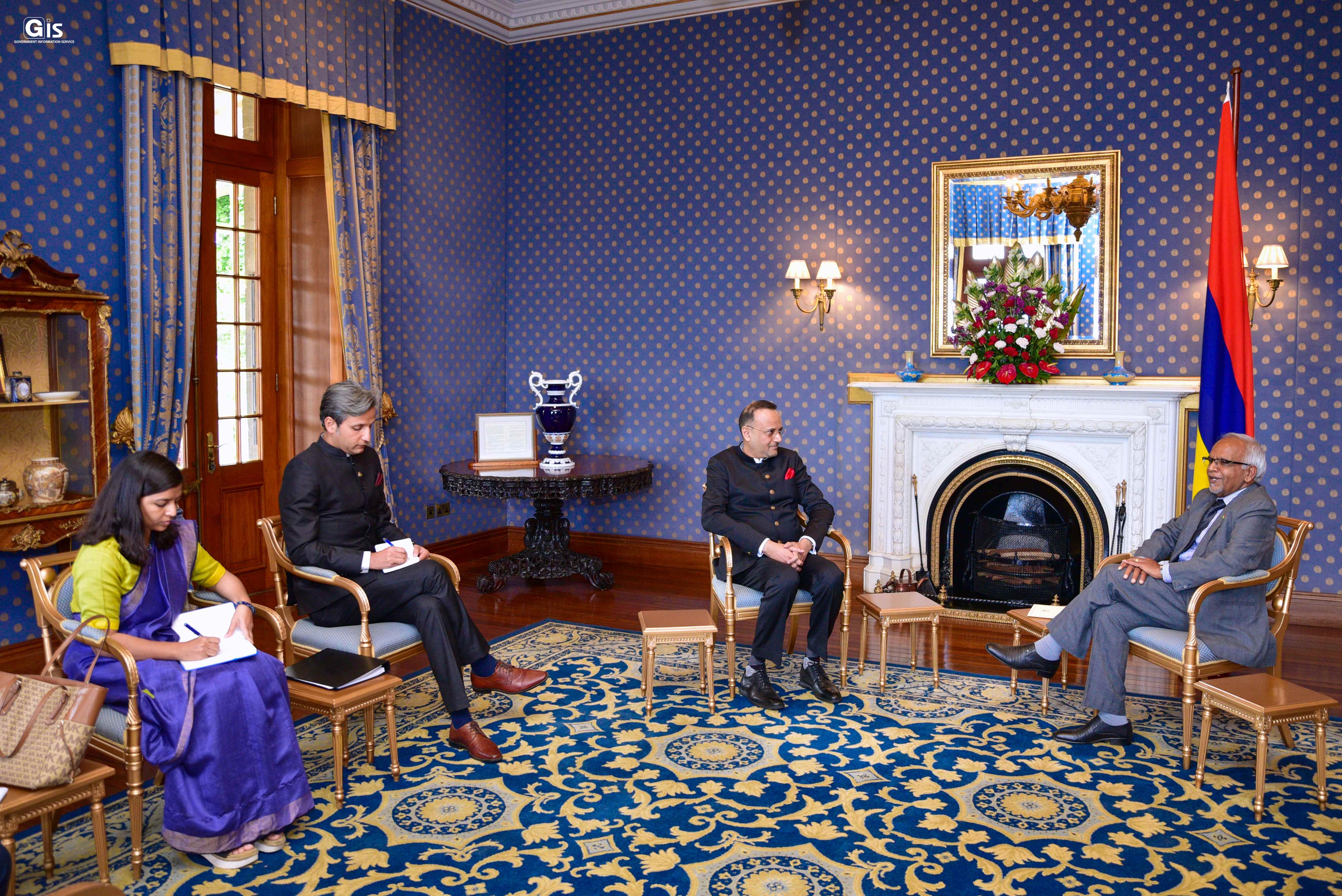 High-Commissioner of India to Mauritius presents Credentials to ...