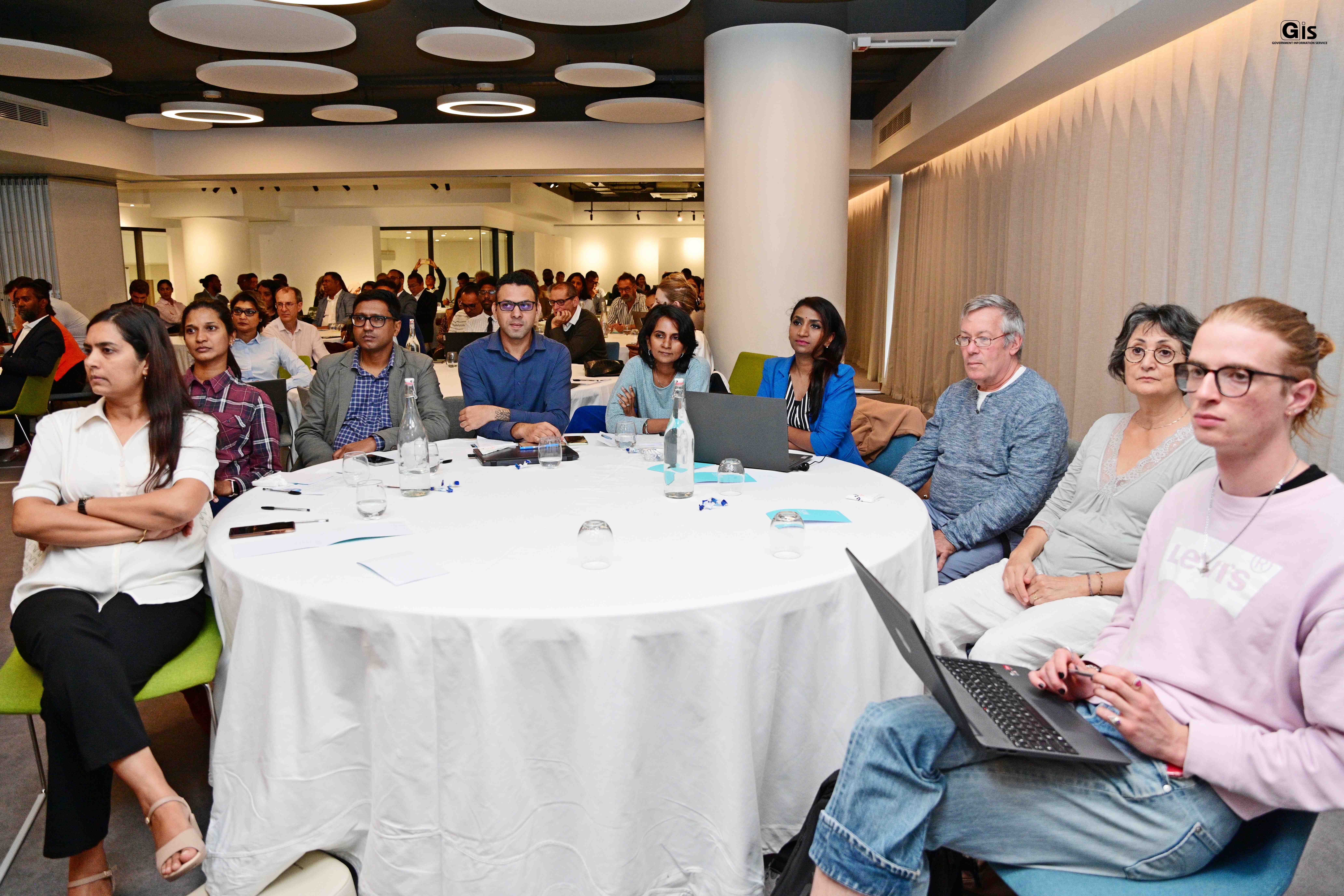 High-Level Round Table addresses Coastal Risk Management Strategies