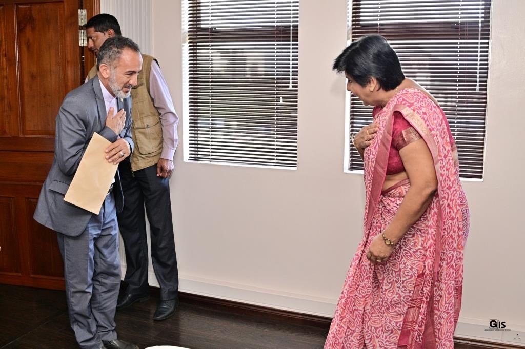Iranian Ambassador calls on Vice-Prime Minister Dookun-Luchoomun