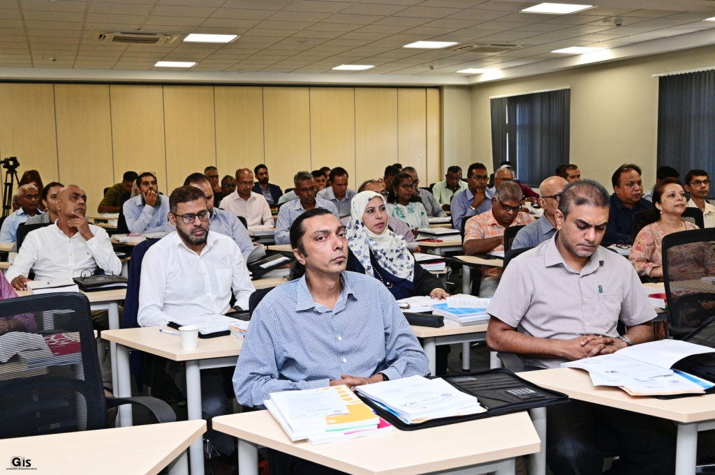 Junior Minister Damry advocates continuous skill development for public ...