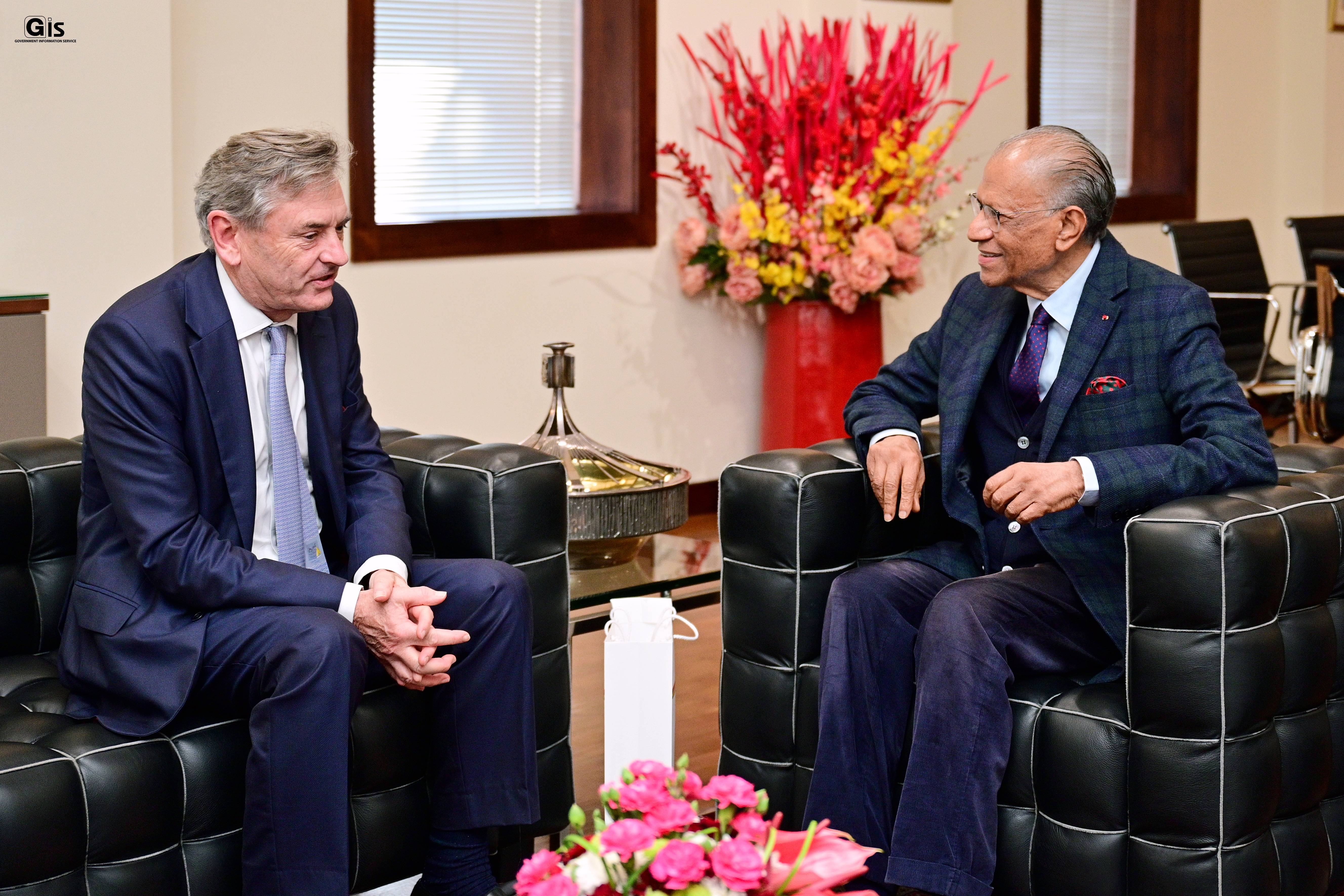 Lord Hamblen of Kersey calls on Prime Minister Dr. Ramgoolam