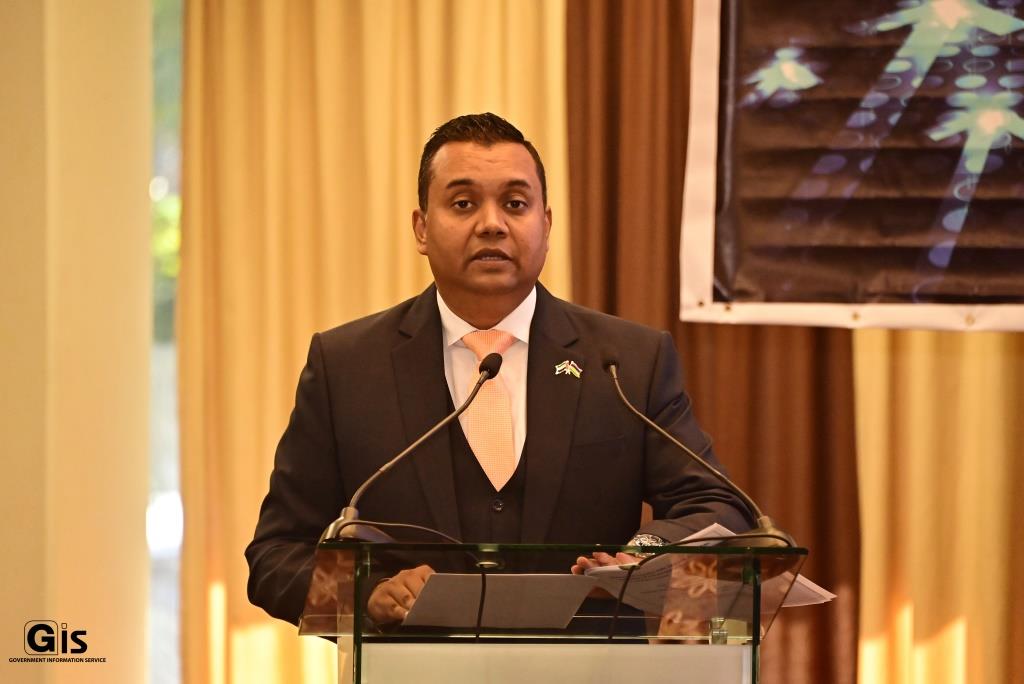 Mauritian students interact live with Emirati Astronaut on board ...