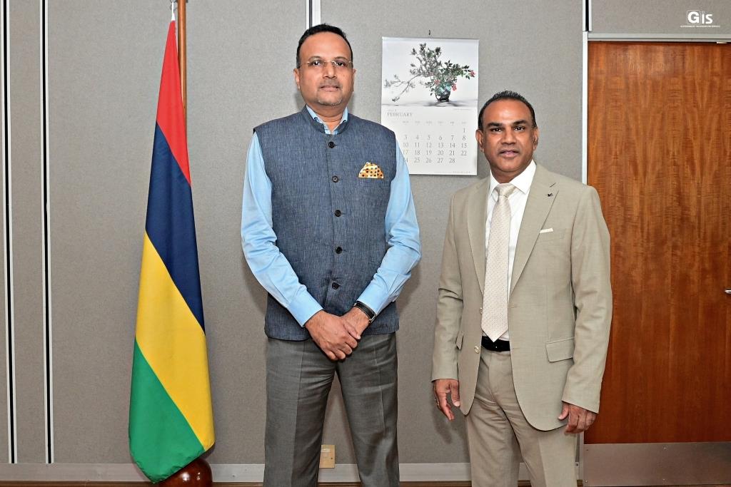 Mauritius-India to reinforce collaboration in infrastructural and ...