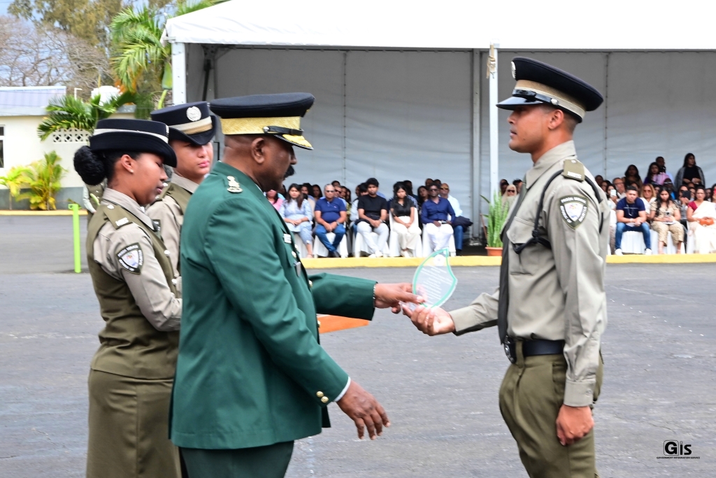 Mauritius Prison Service holds Passing out Parade for Trainee Pison ...