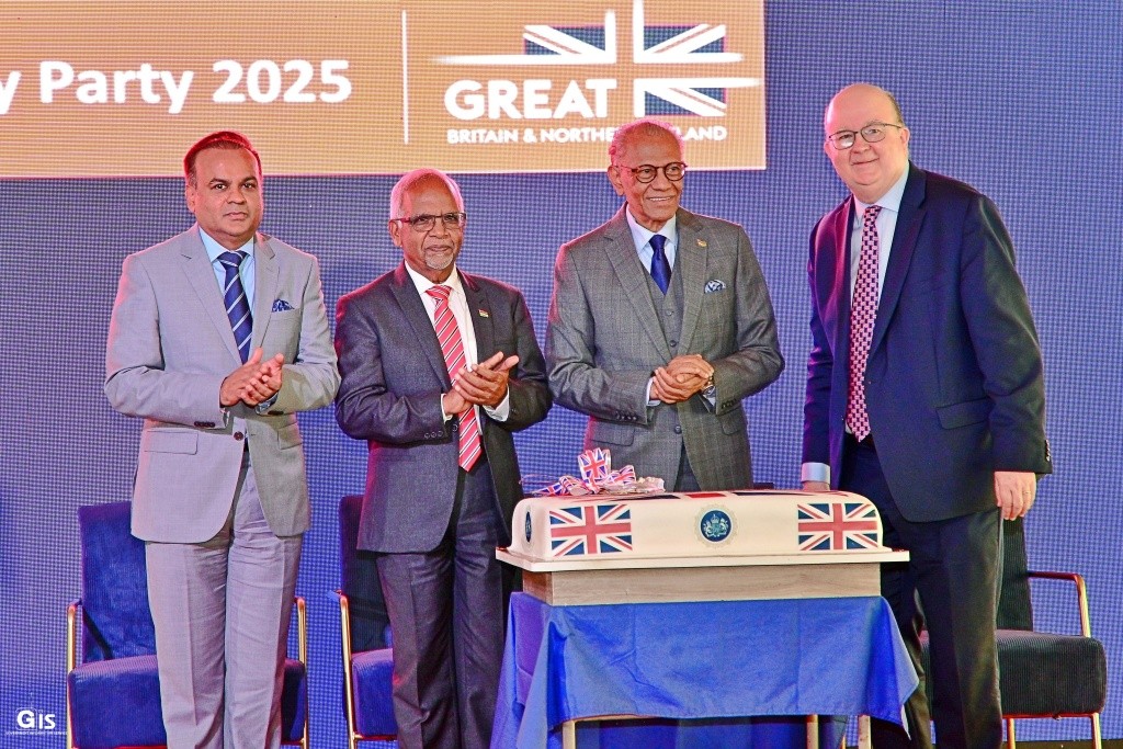 Mauritius-UK strengthen partnership based on unity, collaboration and ...