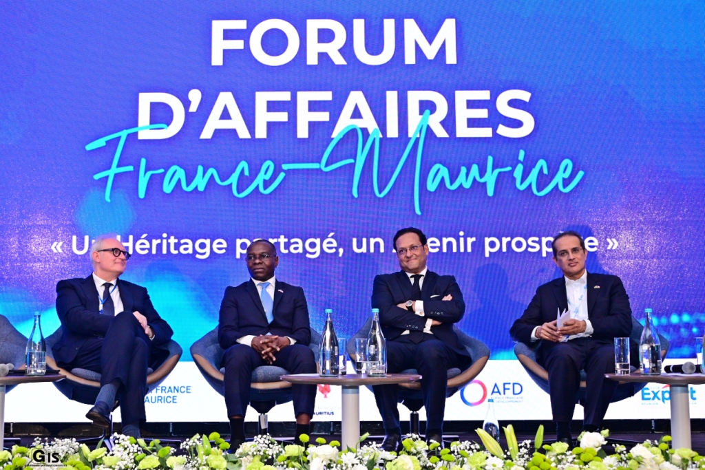 Mauritius and France reinforce cooperation to tackle climate change
