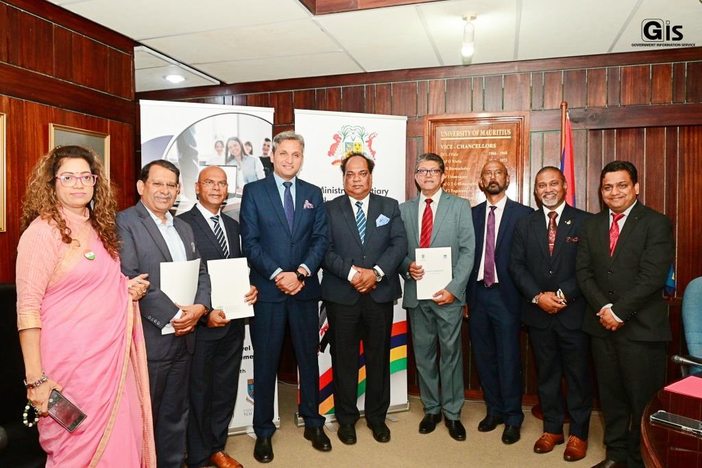 Mauritius and India collaborate on Management Education