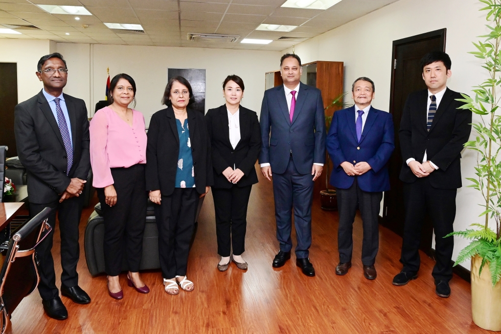 Mauritius and JICA strengthen collaboration on Kaizen Project