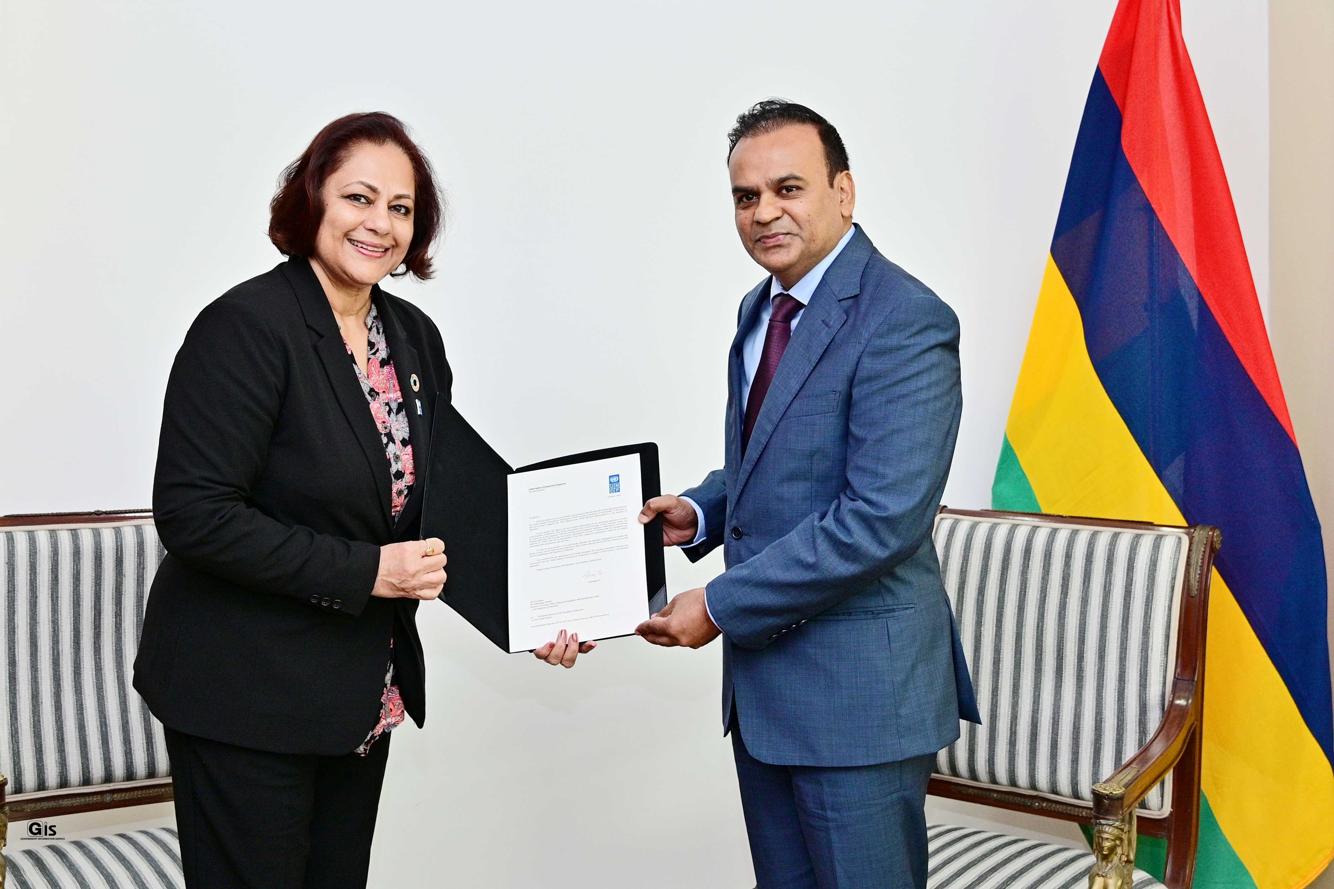 Mauritius and UNDP strengthen partnership for sustainable development