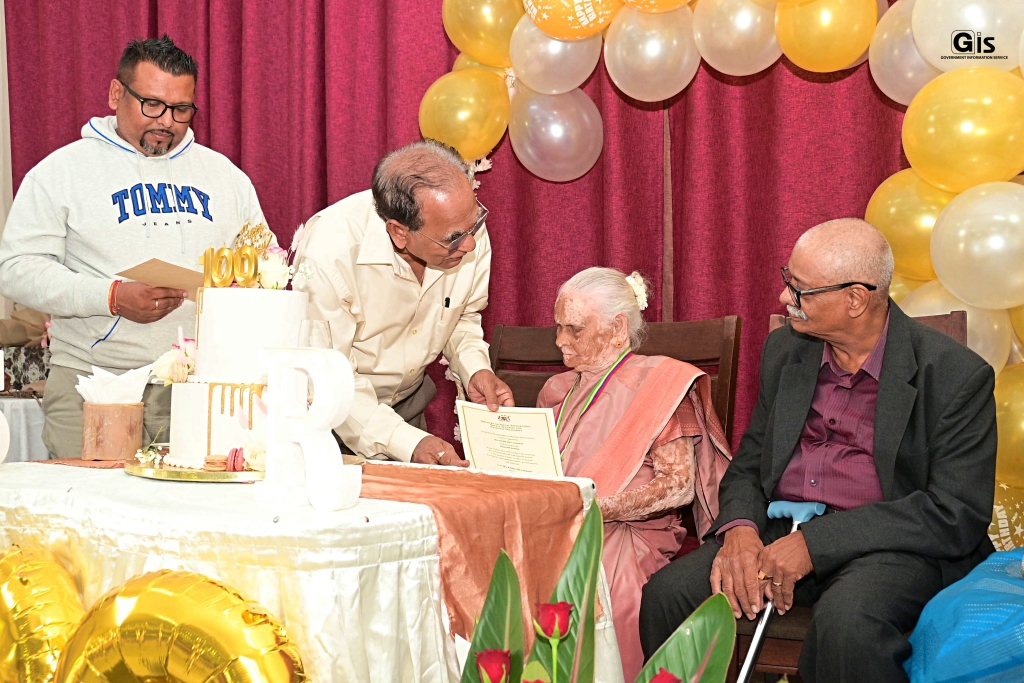 Mauritius honours new centenarian: Mrs Enkamah Ramsamy turns 100