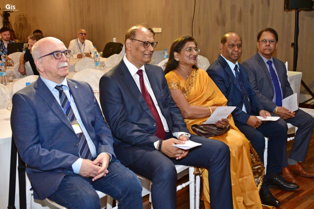 Mauritius hosts the fifth International Fruit Fly Symposium