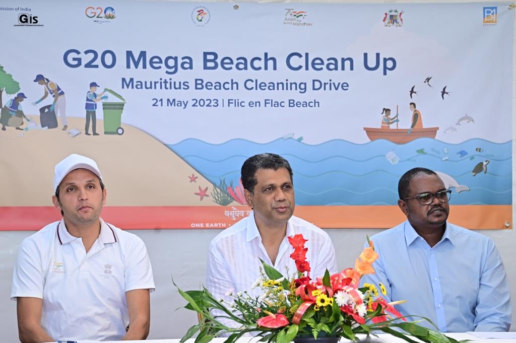 Mauritius joins in India’s G20 Mega Beach Clean Up event