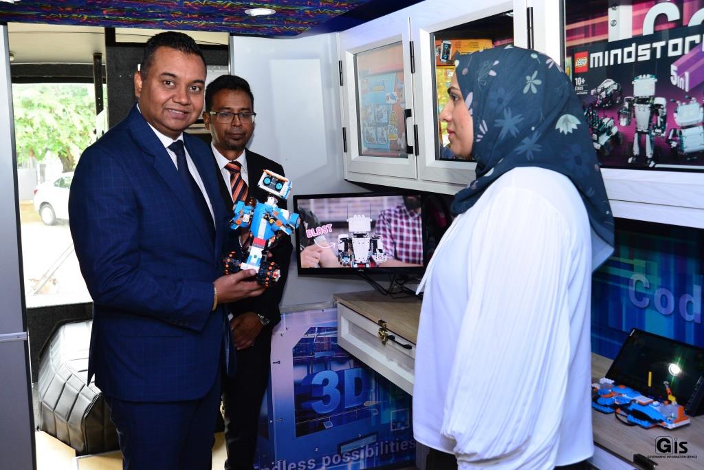 Minister Balgobin unveils new branding of the Mauritius Digital ...