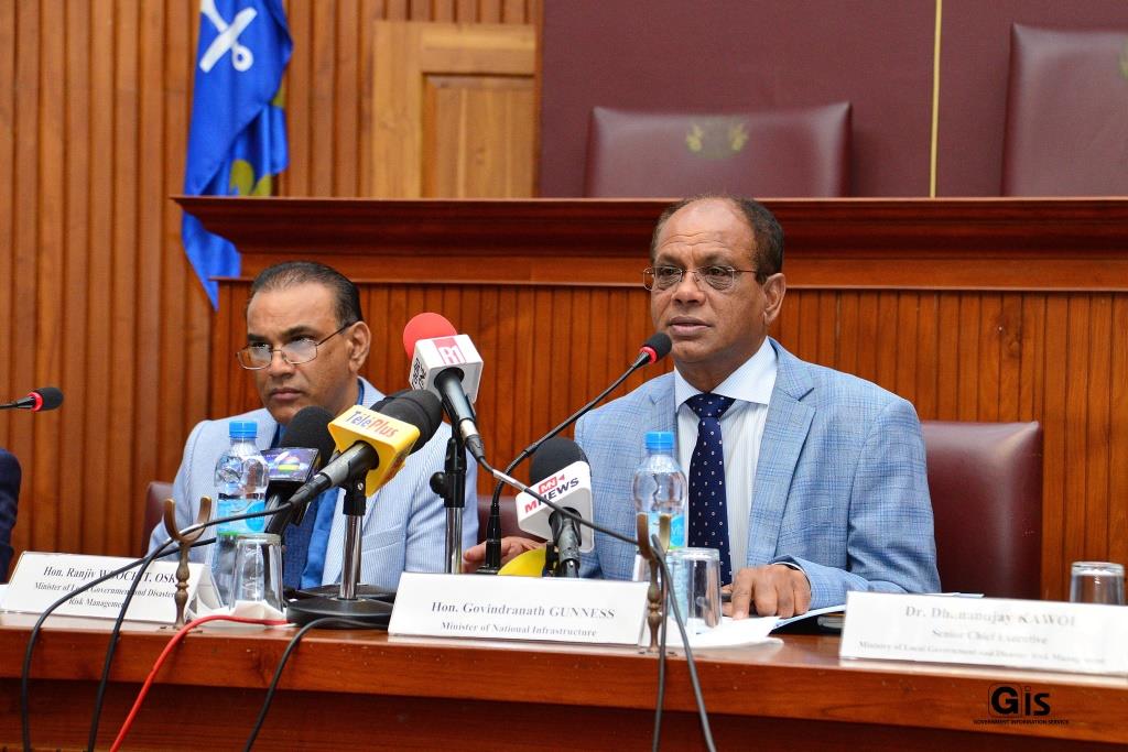 Minister Gunness chairs meeting with relevant stakeholders regarding ...