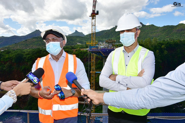 Minister Hurreeram and Rodriguan delegation visit construction site of ...