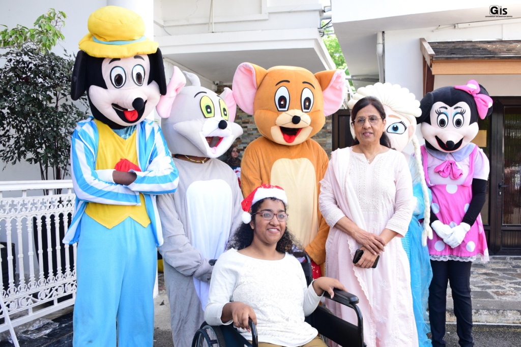 Minister Jeewa-Daureeawoo reaffirms Government's commitment to the ...