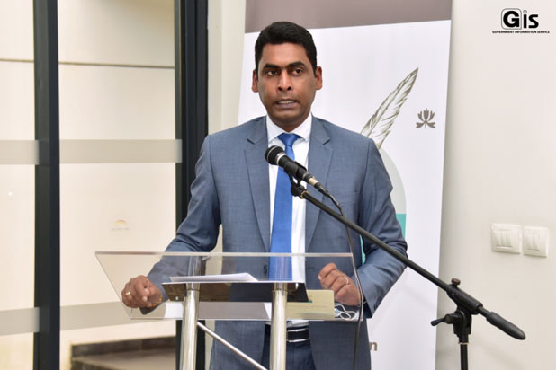 Minister Teeluck launches a collection of poems focusing on spirituality
