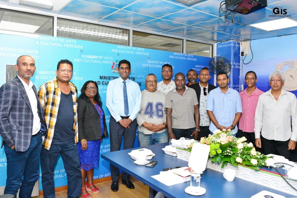 Minister Teeluck meets the emerging artists selected under the Artist ...