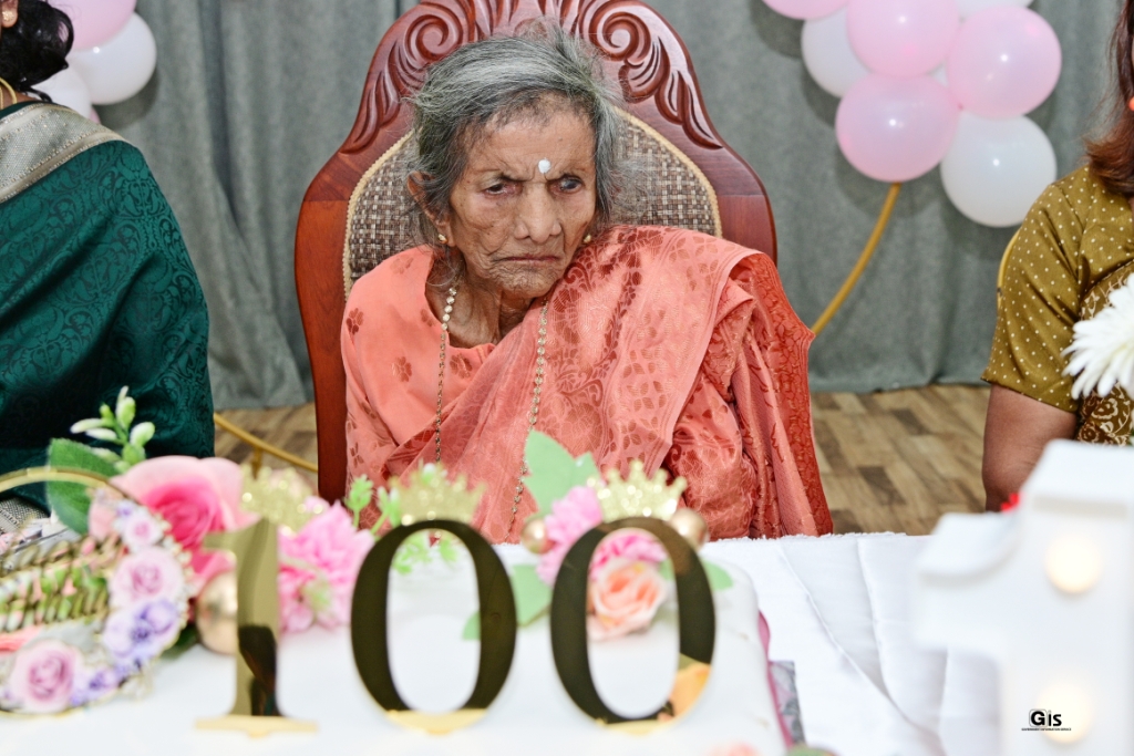 Mrs Pyramah Ramiah honoured as Mauritius’ latest centenarian