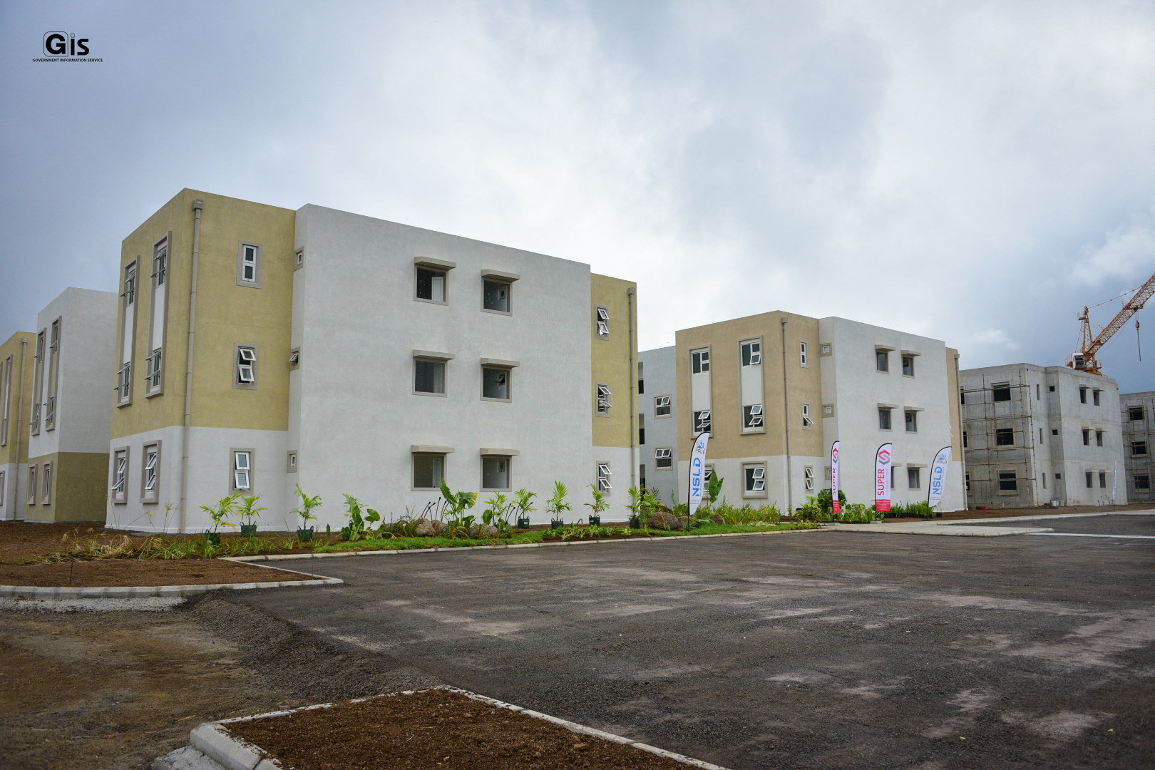 NSLD social housing: DPM effects site visit at Camp Levieux