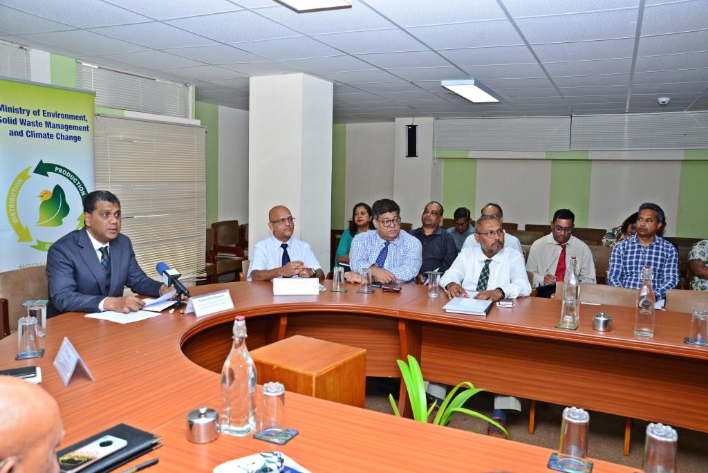 Oil spill incident: Minister Ramano reassures that the situation is ...