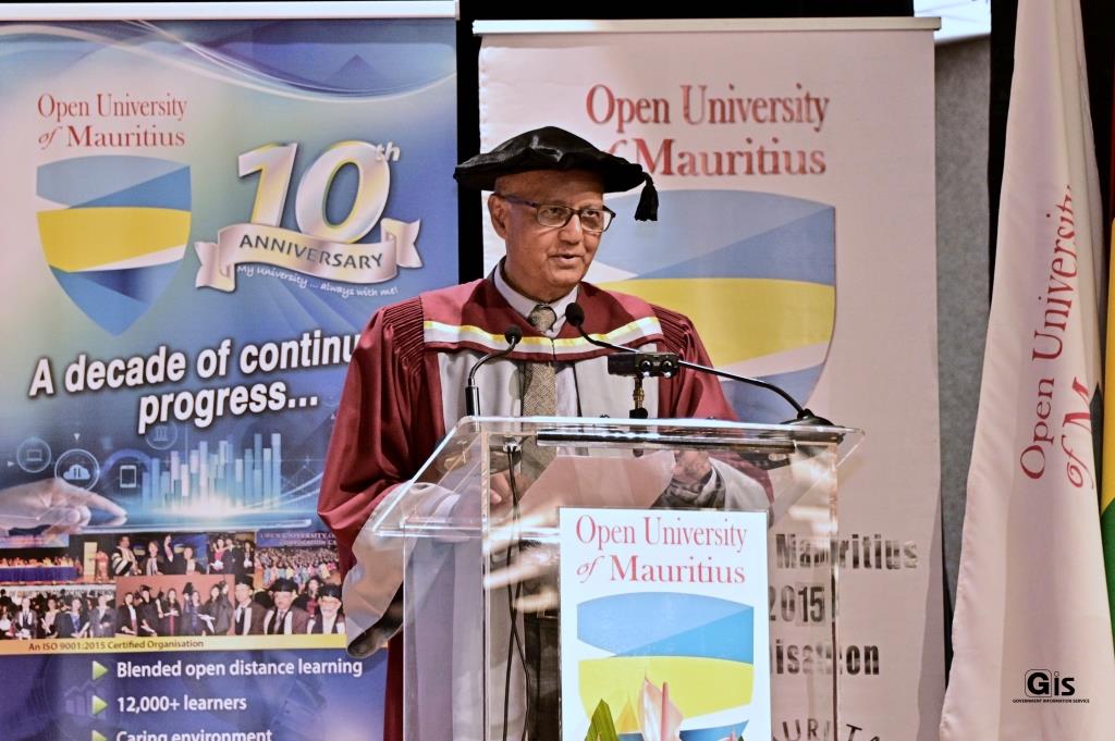 Open University of Mauritius: 199 graduates received certificates for ...