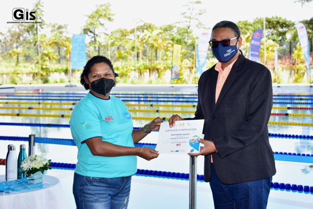 Participants of AUSTSWIM Teacher of Swimming and Water Safety course ...