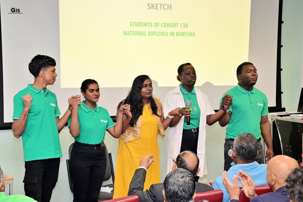 Polytechnics Mauritius: Pledge 15 Club launched to encourage youths to ...