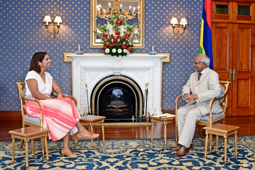 President Gokhool and British High Commissioner exchange views on ...