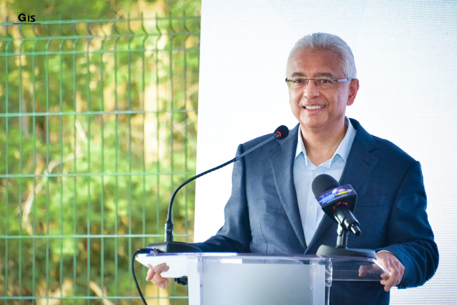 Prime Minister Jugnauth inaugurates new Head Office of MCAF Ltd in Bell ...