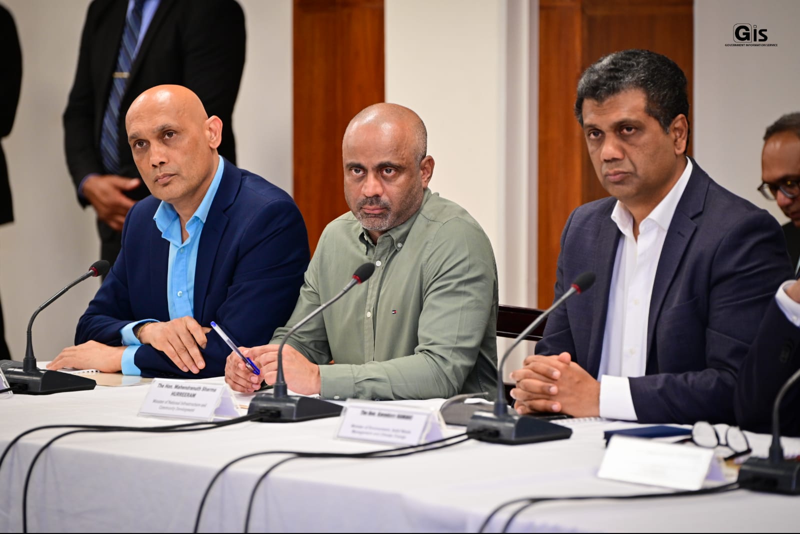 Prime Minister chairs first Task Force meeting on Père Laval pilgrimage