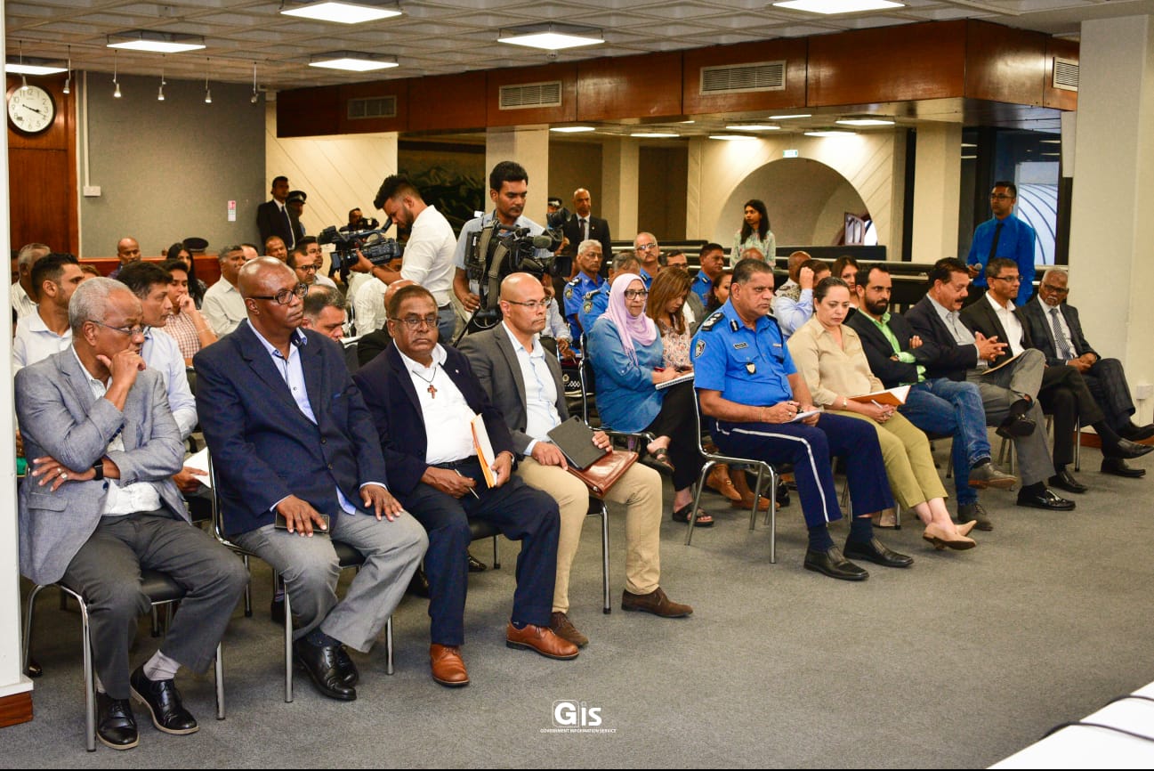 Prime Minister chairs first Task Force meeting on Père Laval pilgrimage