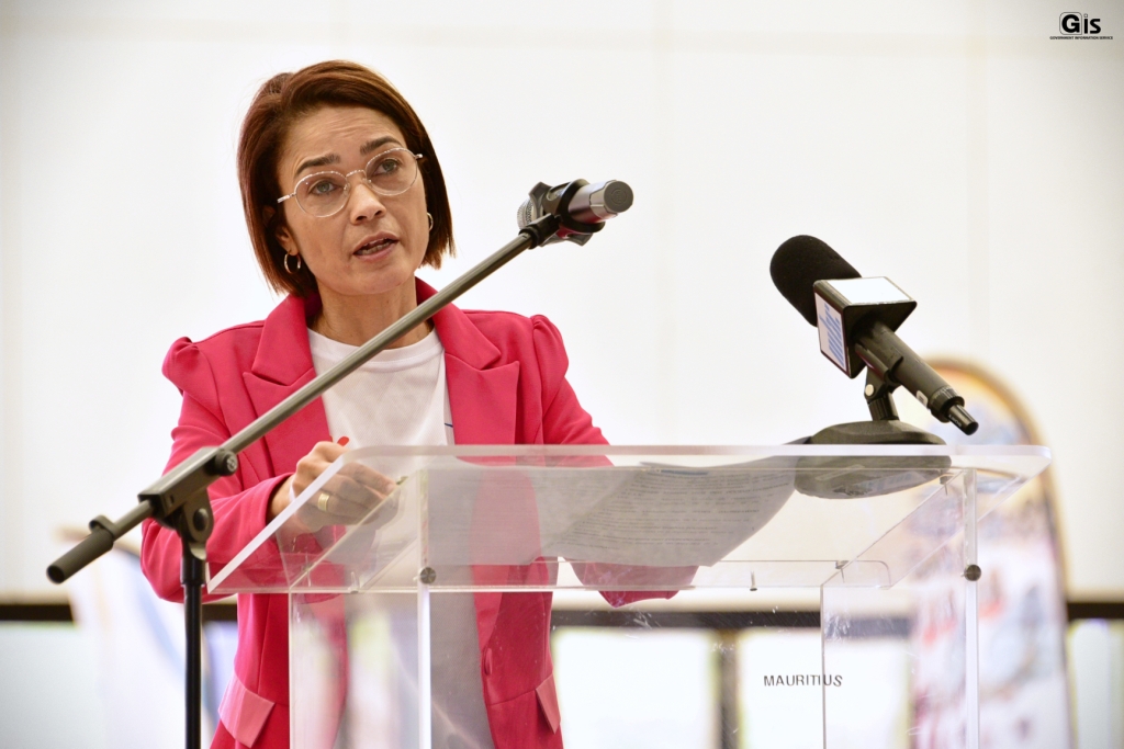 Prime Minister encourages women to practise a physical activity regularly