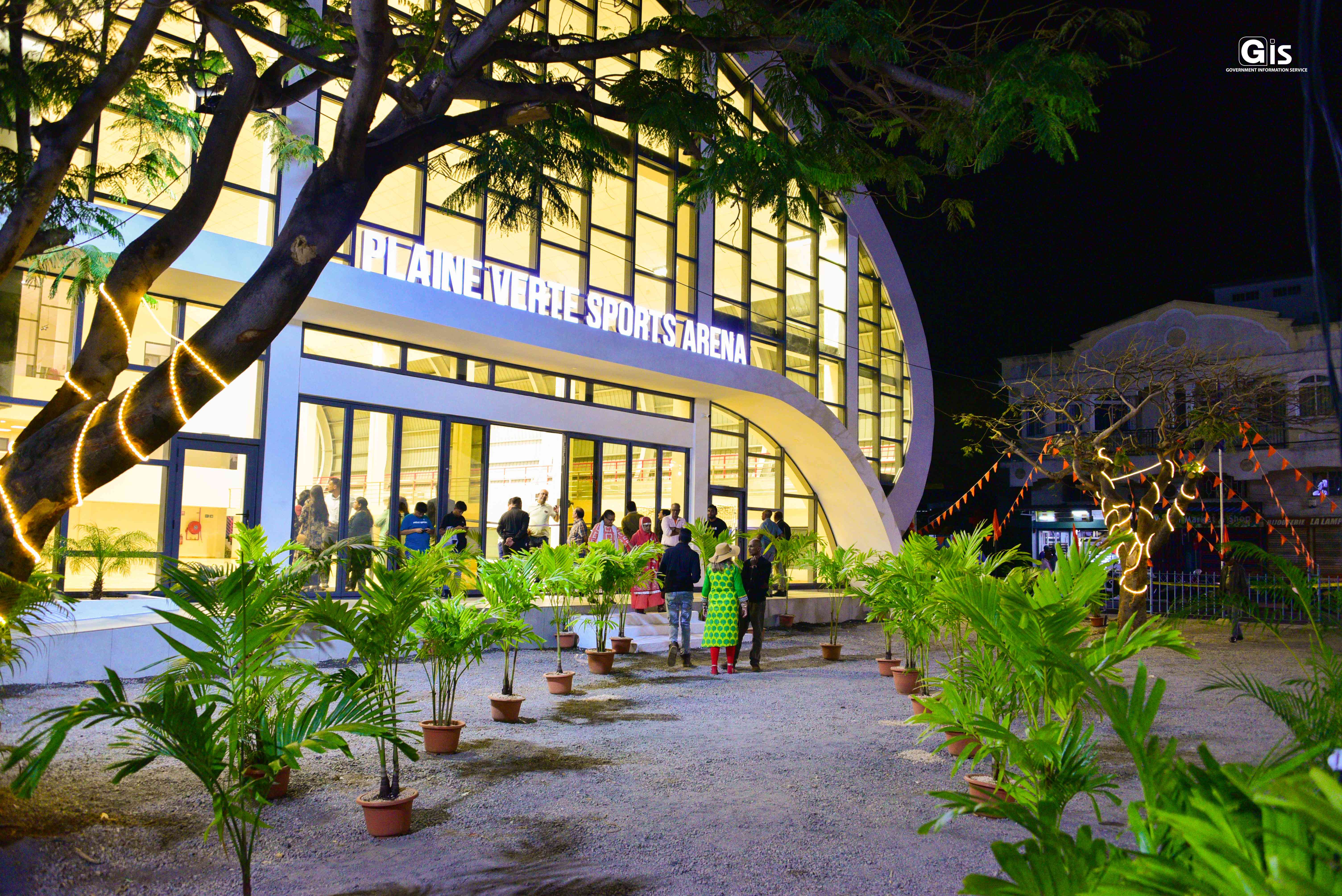 Prime Minister inaugurates Plaine Verte Sports Arena