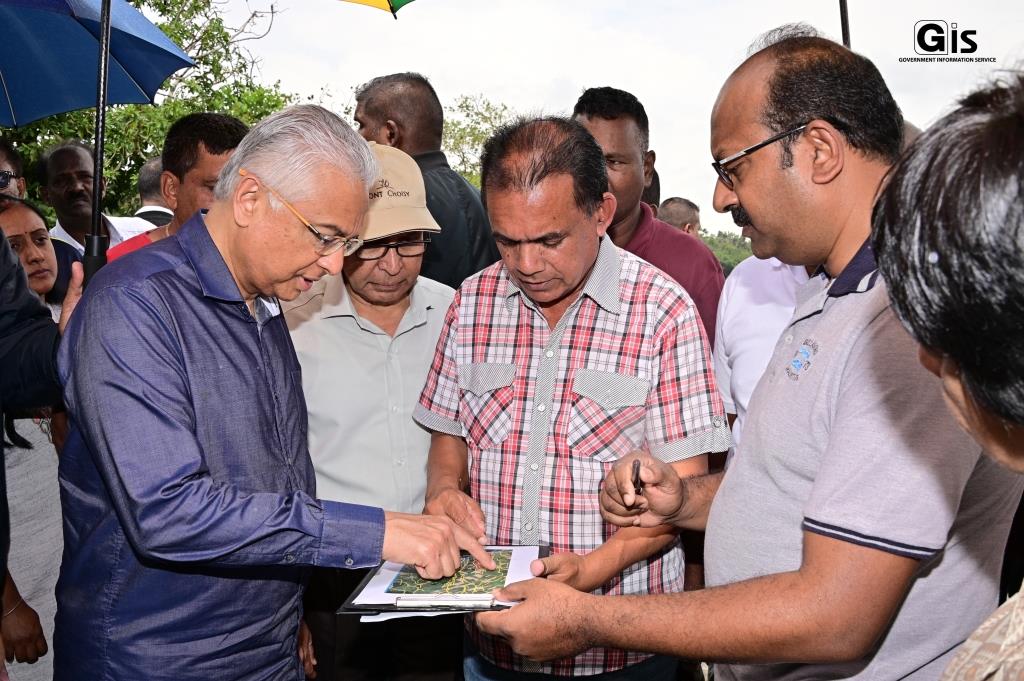 Prime Minister takes stock of progress of infrastructural works following torrential rain