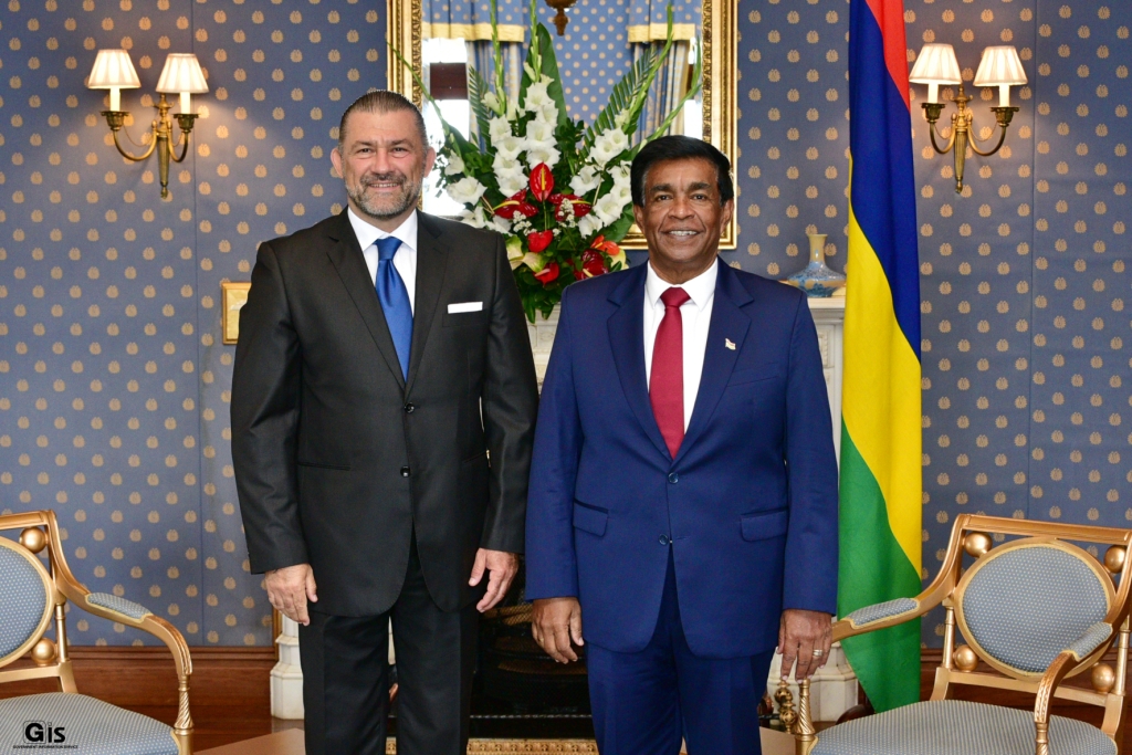 Republic of Serbia’s Ambassador to Mauritius presents his credentials ...