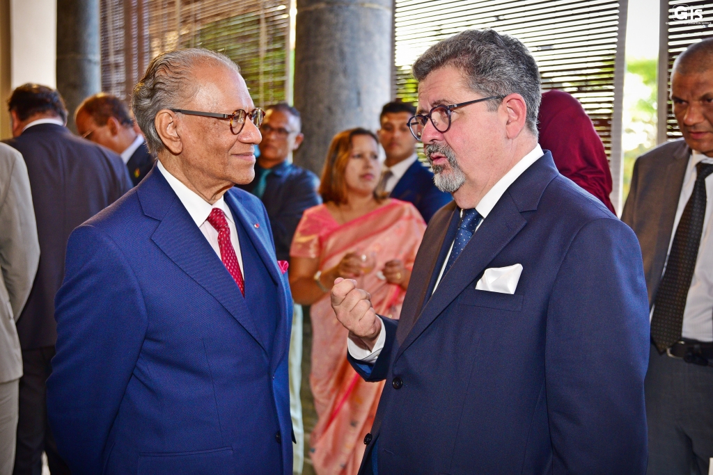 Swearing-in ceremony of Mr Gavin Patrick Cyril Glover as Attorney General