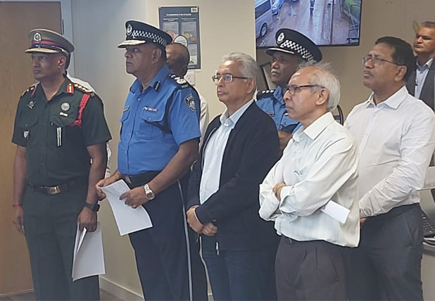 Tropical Cyclone Belal: Prime Minister Jugnauth takes stock of the ...