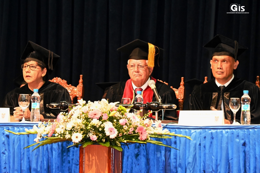 UoM Graduation Ceremony 2023: Graduates conferred with certificates