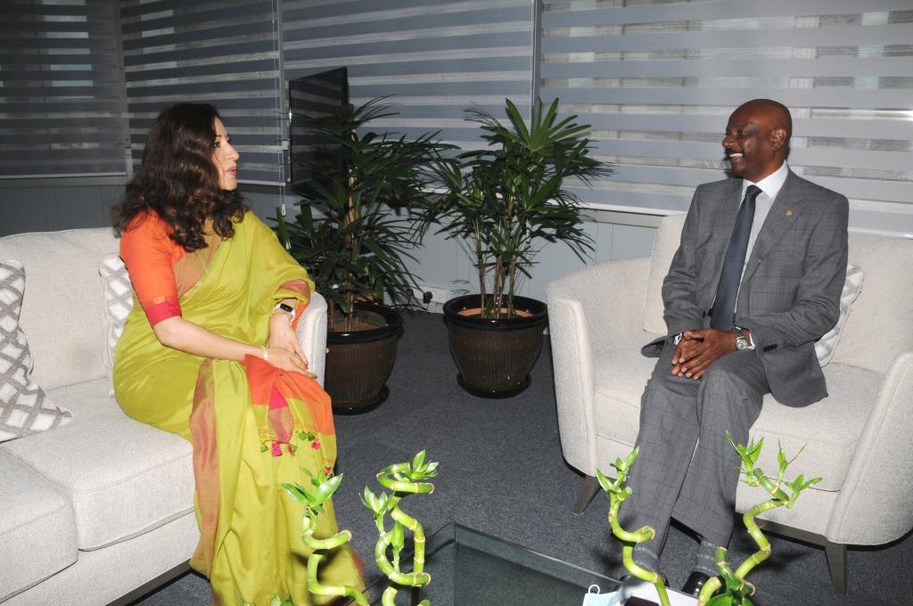 Use of solar energy for the Metro Express Project being envisaged